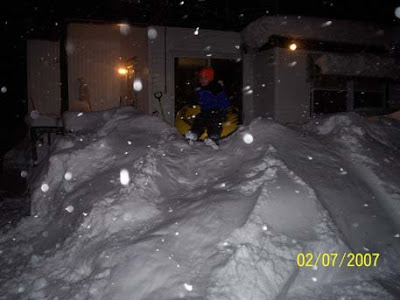 Fresh Pics: Heavy Snowfall in Mexico City