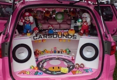 Fresh Pics: Super Mario's Toyota Hilux