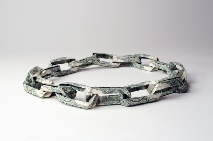 Fresh Pics: Banknote Jewelry
