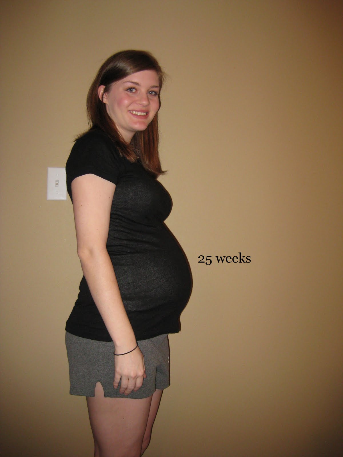 25 weeks belly pics! {bare included} — The Bump