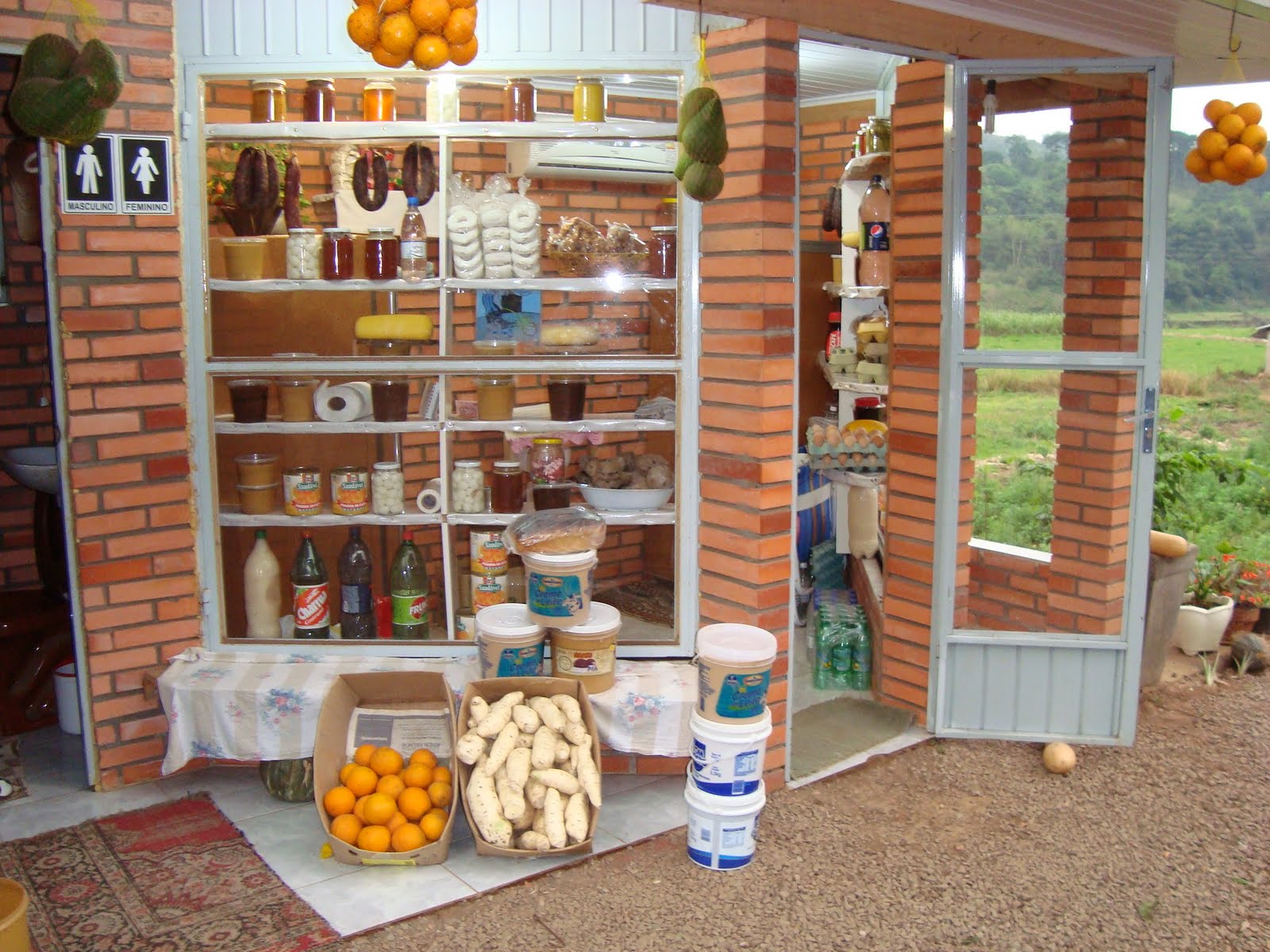 tendadaalemoa: PRODUTOS COLONIAIS