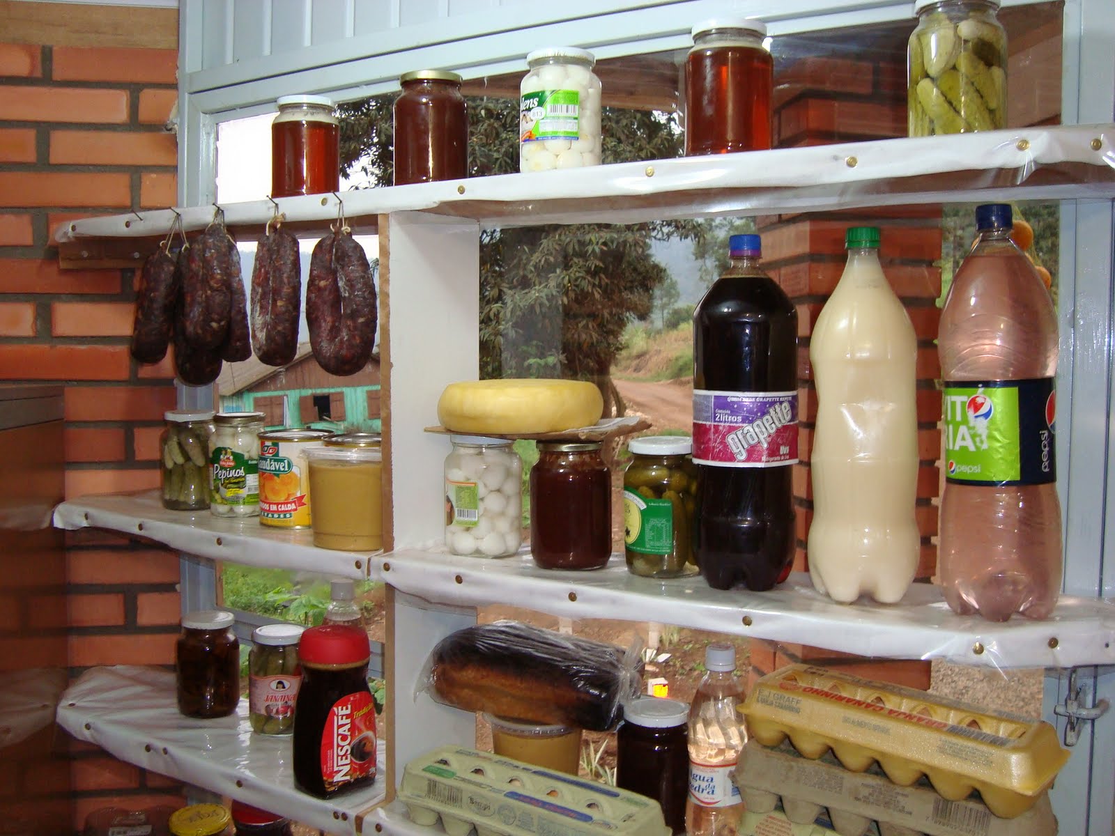 tendadaalemoa: PRODUTOS COLONIAIS