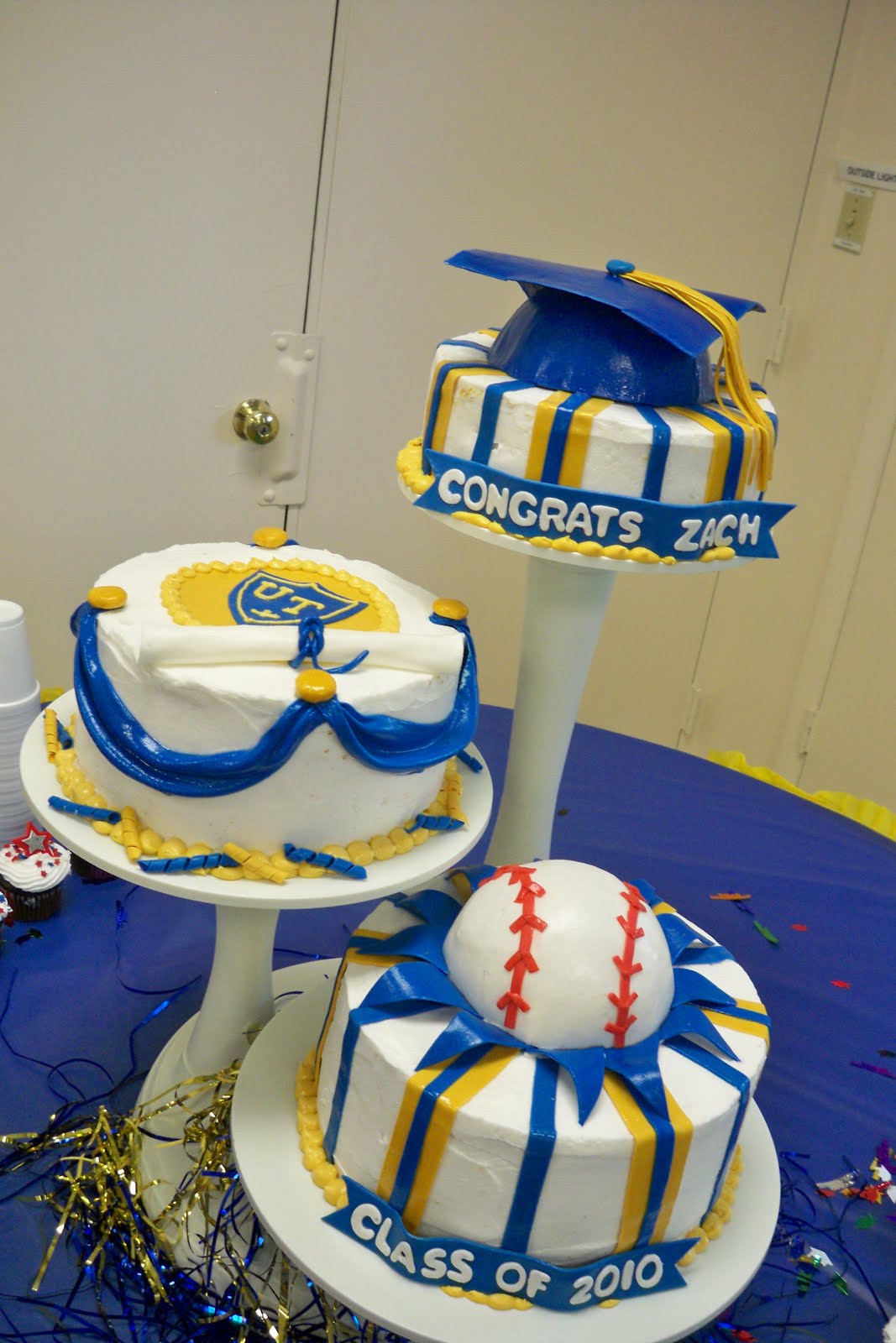 Julie Daly Cakes: Graduation Cake - baseball