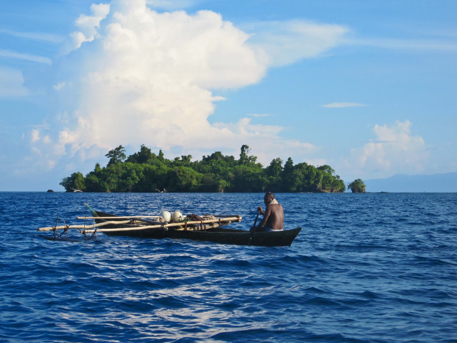 Kimbe Bay | Into The Down Under