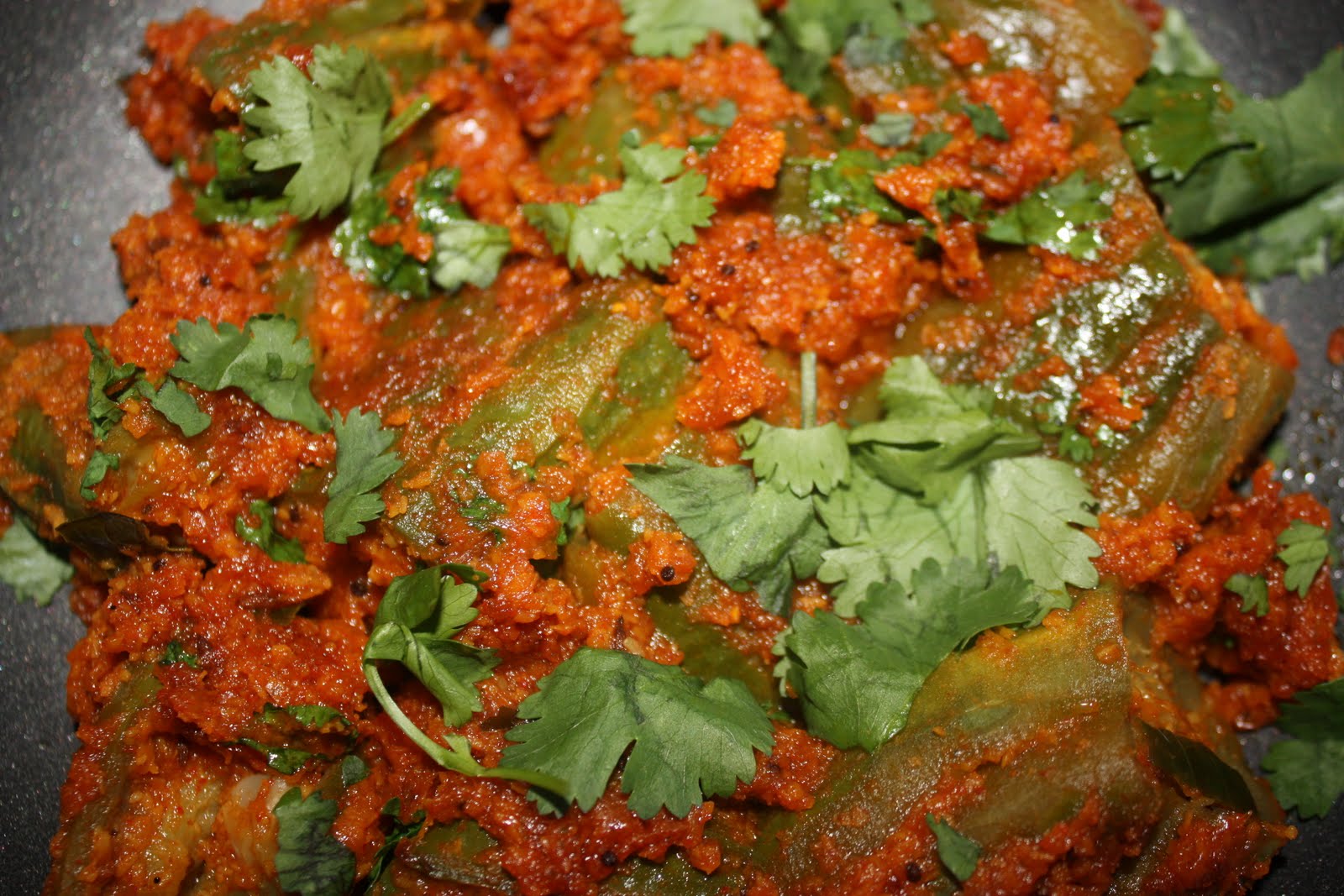 TastyFood: Stuffed ridge gourd/Guthi beerakaya