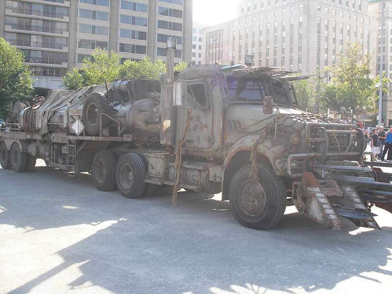 Transformers Live Action Movie Blog (TFLAMB): More Images, Video from ...