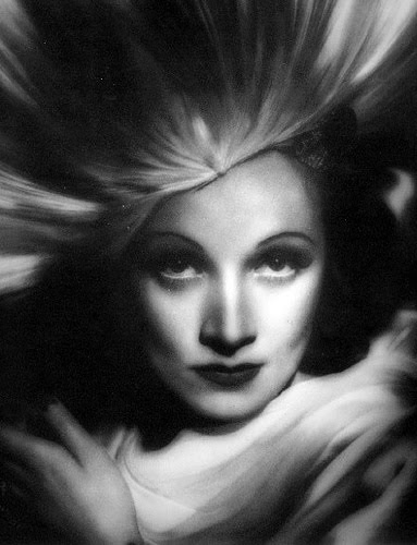 A Vintage Affair With Beauty: Amor George Hurrell Photography