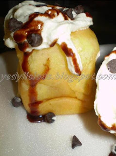 Pastel Buns With A Twist | YedyLicious Manila Food Blog in the Philippines