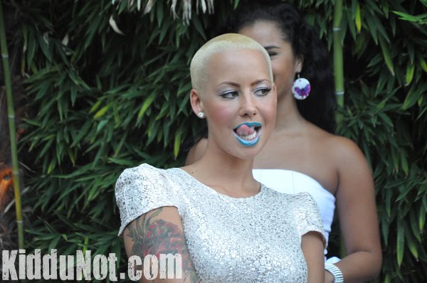 The Rabbit's Rabbit: random photos from this week...Amber Rose, Mya ...
