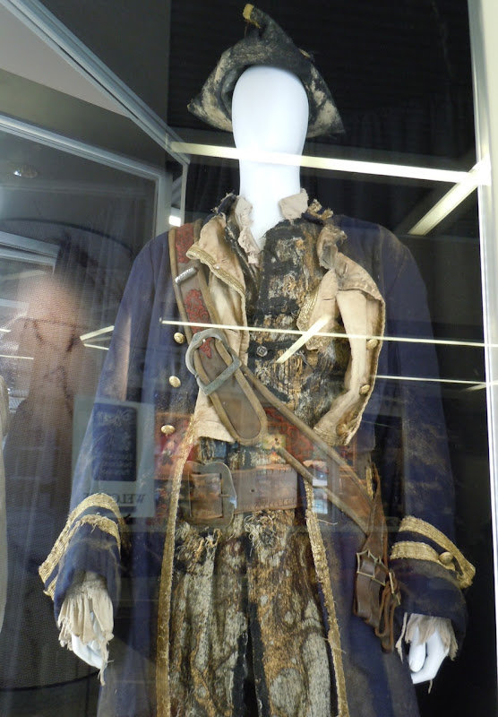 Hollywood Movie Costumes and Props: Jack Davenport's Norrington costume ...