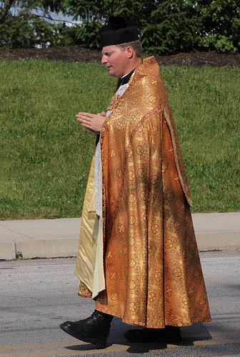 A Catholic Life: May Procession of the Blessed Virgin Mary 2009