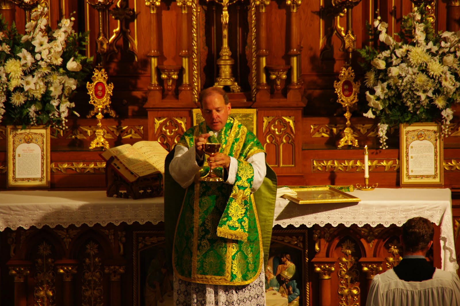 A Catholic Life: St. Mary's in Cashton, Wisconsin - Traditional Latin Mass