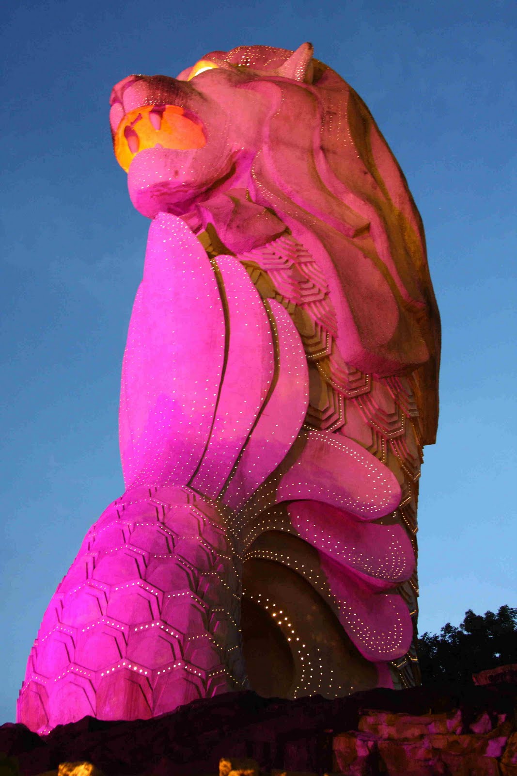 Cy@rts~: Sentosa Merlion