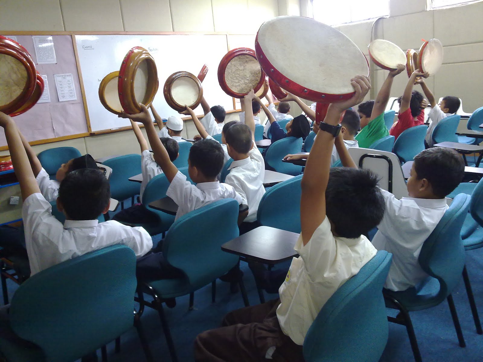 Pasukan Kompang Sekolah Kebangsaan Cyberjaya