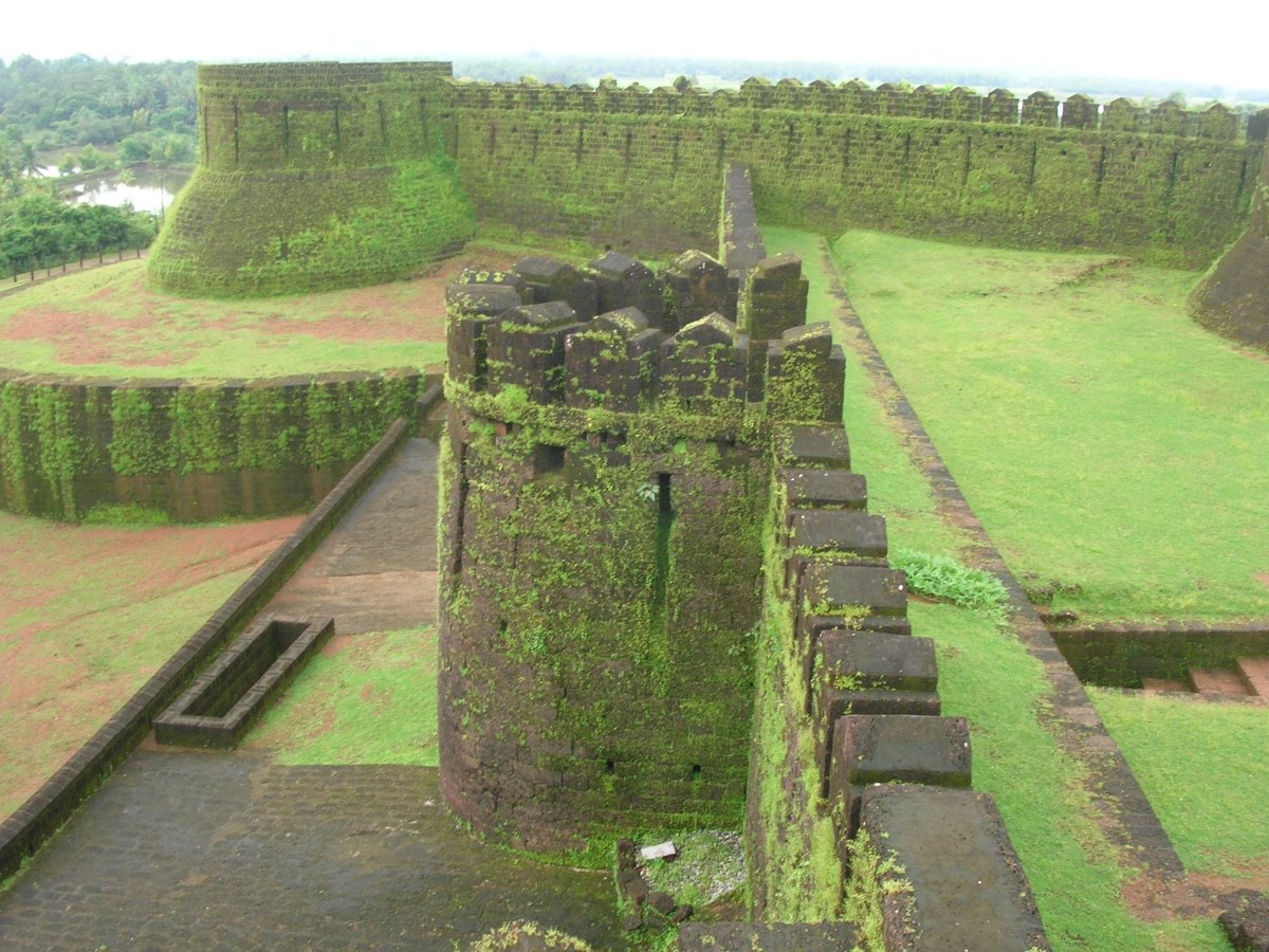 Journeys across Karnataka: Mirjan Fort
