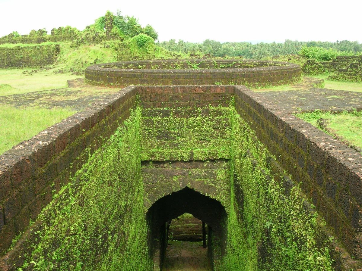 Journeys across Karnataka: Mirjan Fort