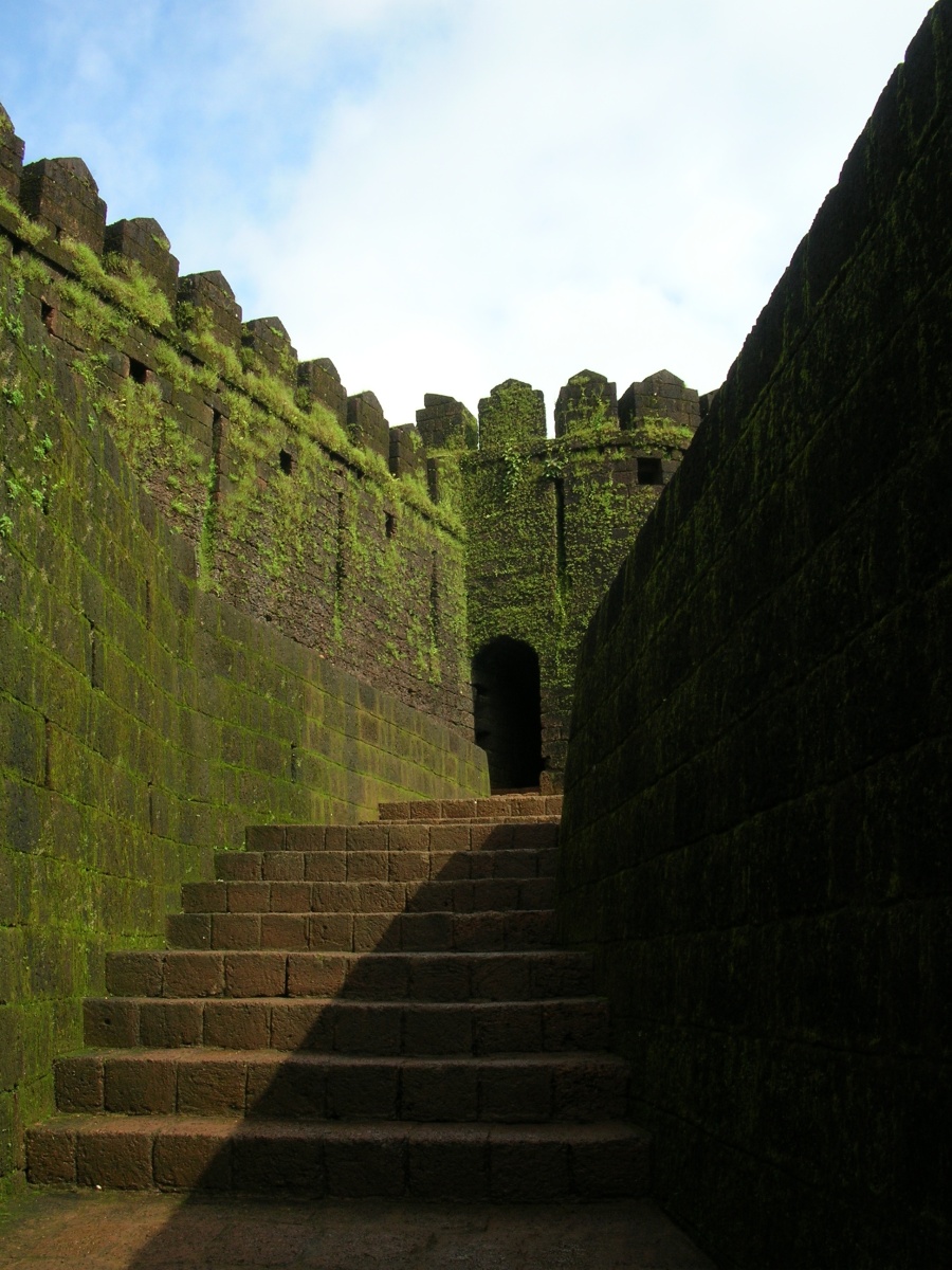 Journeys across Karnataka: Mirjan Fort