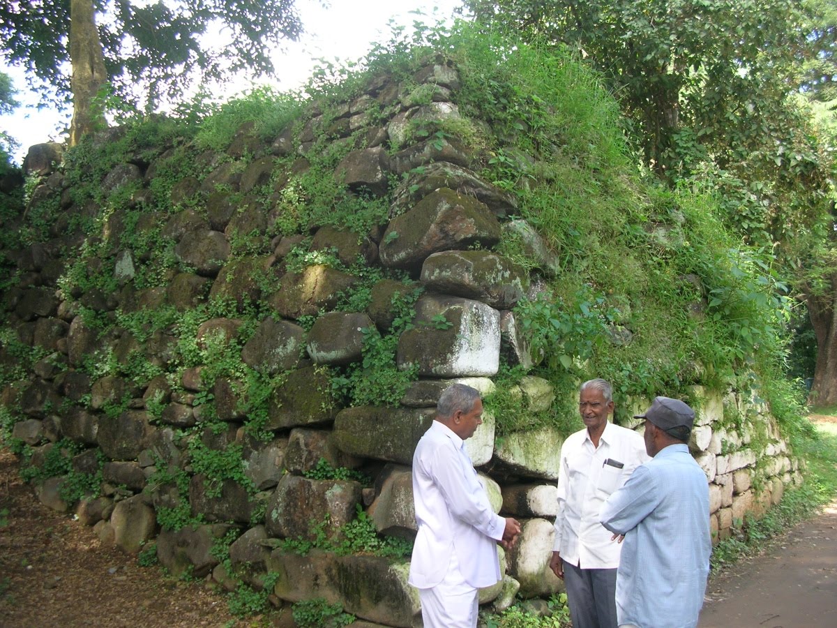 Journeys across Karnataka: Haliyal Fort