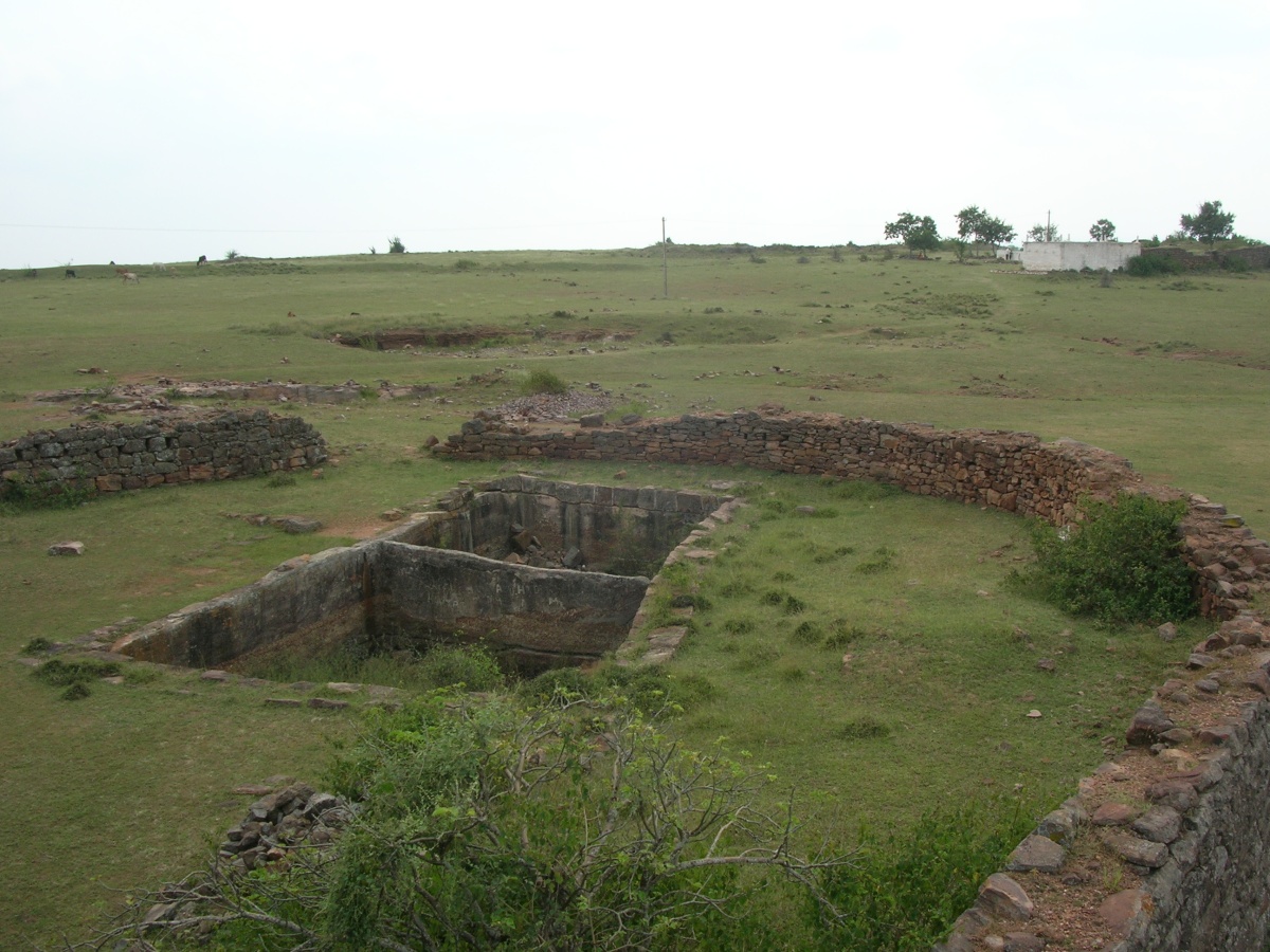 Journeys across Karnataka: Gajendragad Fort