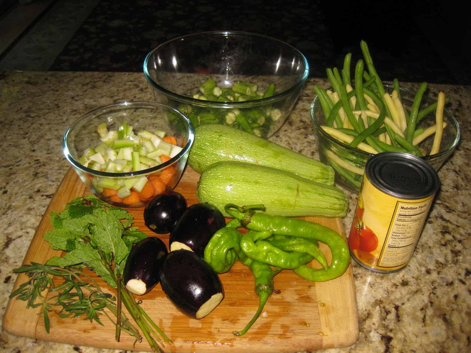 Adventures in Cookery: ETL:Bulgarian Vegetable Stew - "Gyuvetch"