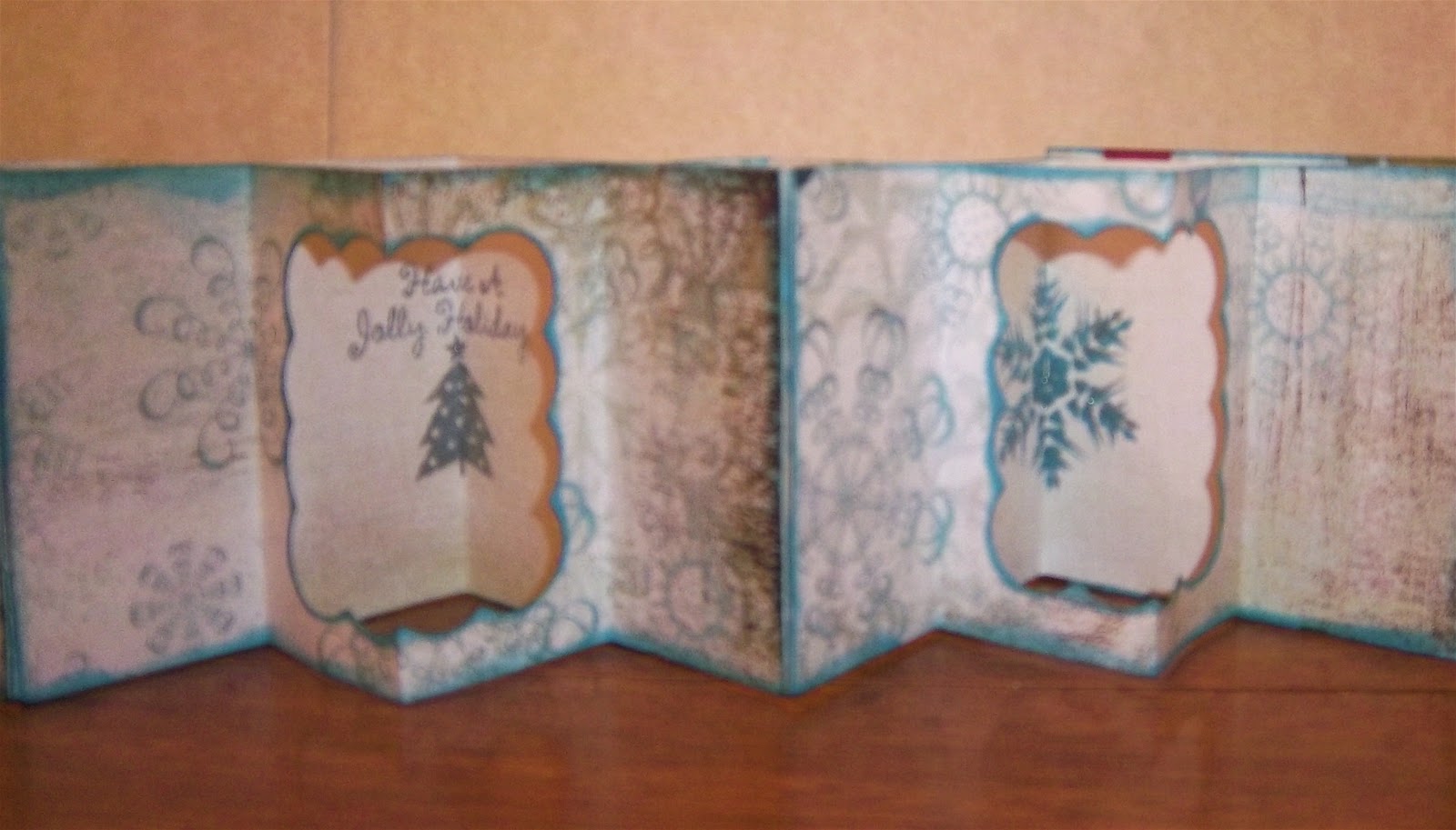 PaperArts Cafe: Technique Tuesday - Stamped Concertina Booklet