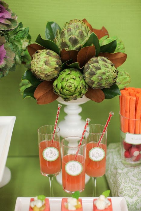 Sheek Shindigs: Fruit and Veggie Table