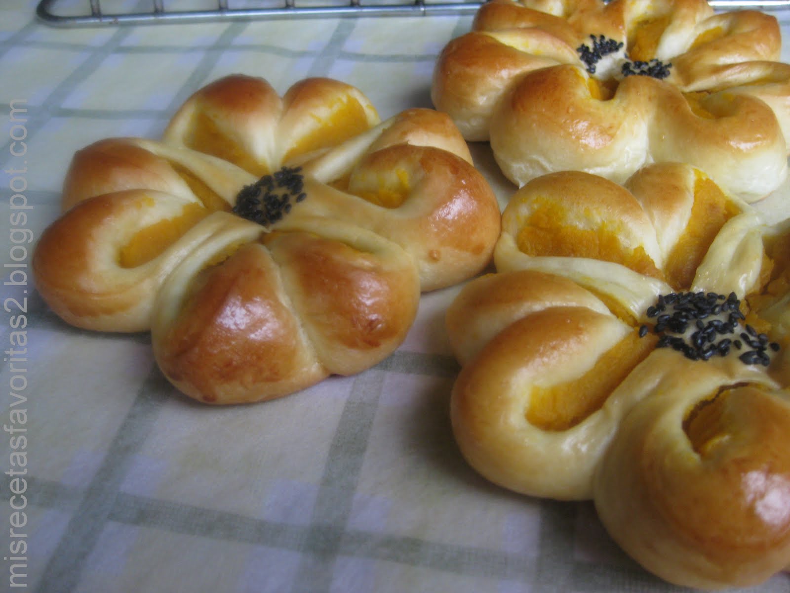 Flores de pan - Mis recetas favoritas by Hilmar