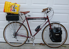 The Humble Cyclist: Surly Long Haul Trucker - the RACKS