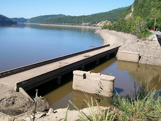 Paddling the Little Tennessee River: Low Water on Chilhowee Lake