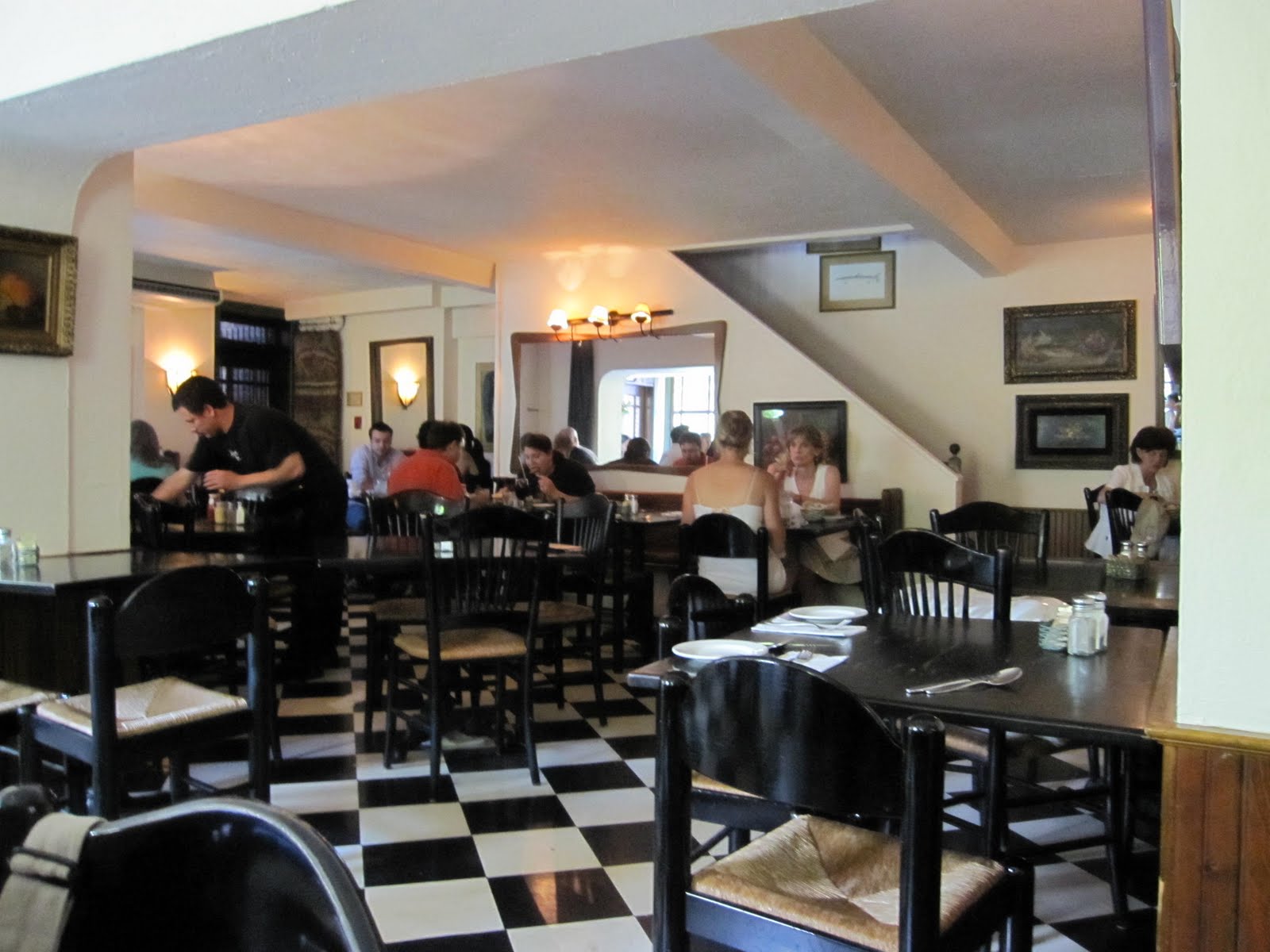 DC: Tabard Inn Restaurant