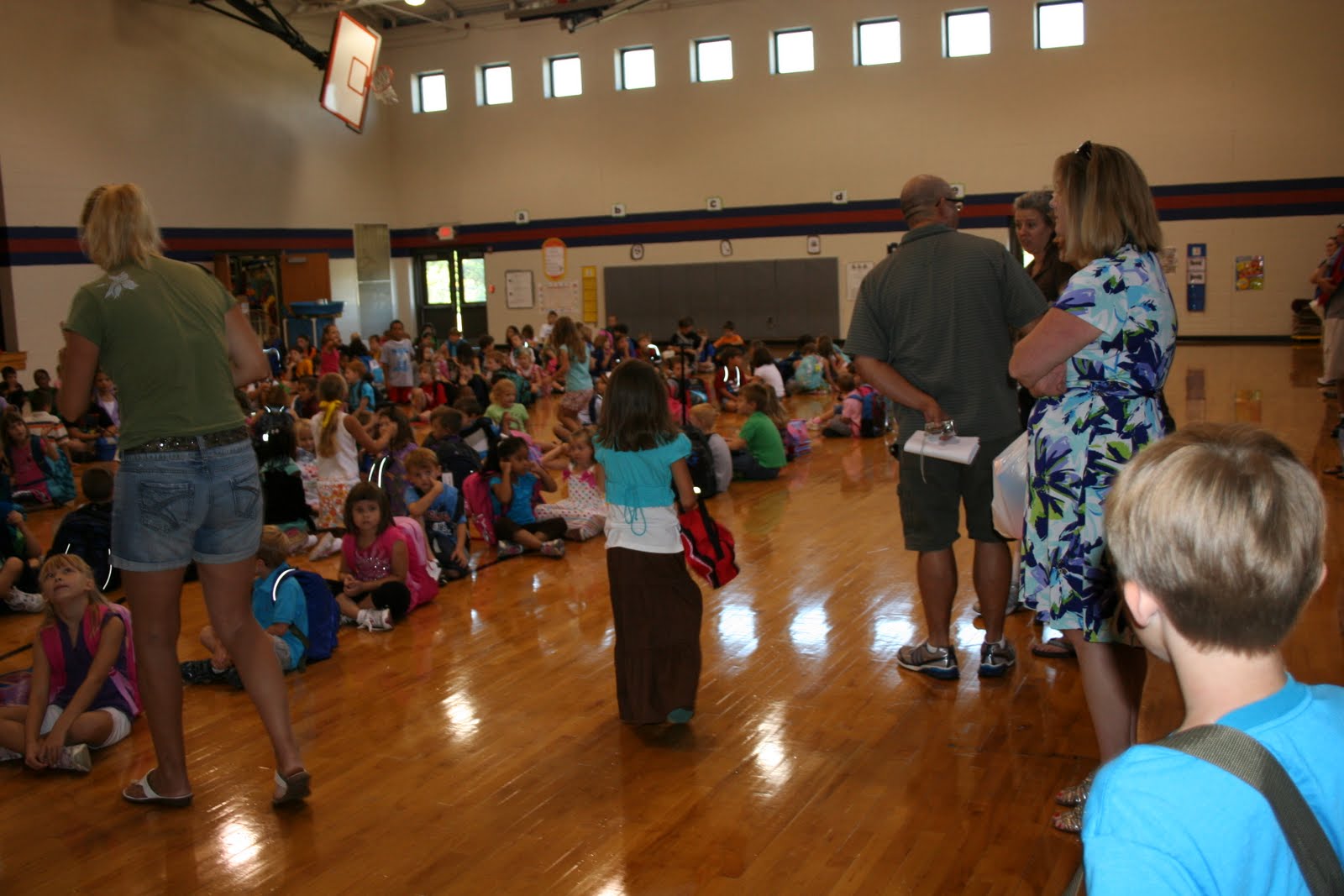 Life with the Lindsey's: 1st half day of school...Friday.