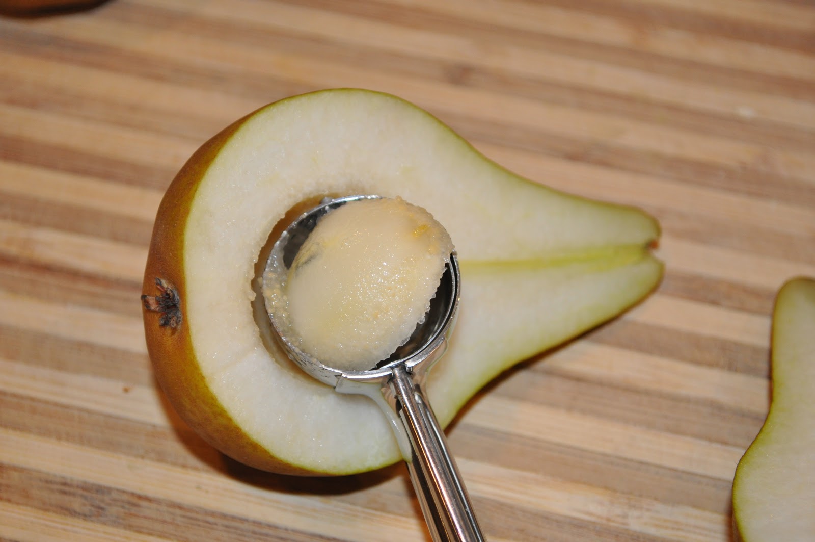Shih's Cooking: How to core a pear
