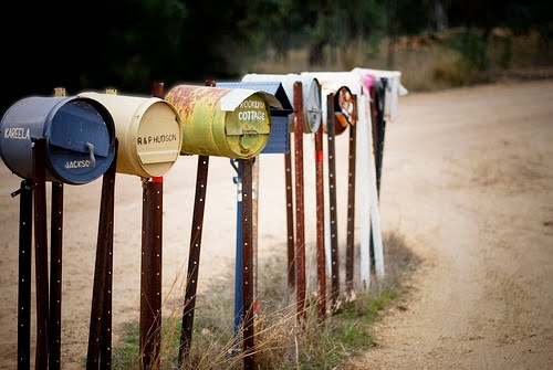 create.love.grow: love: vintage mailboxes
