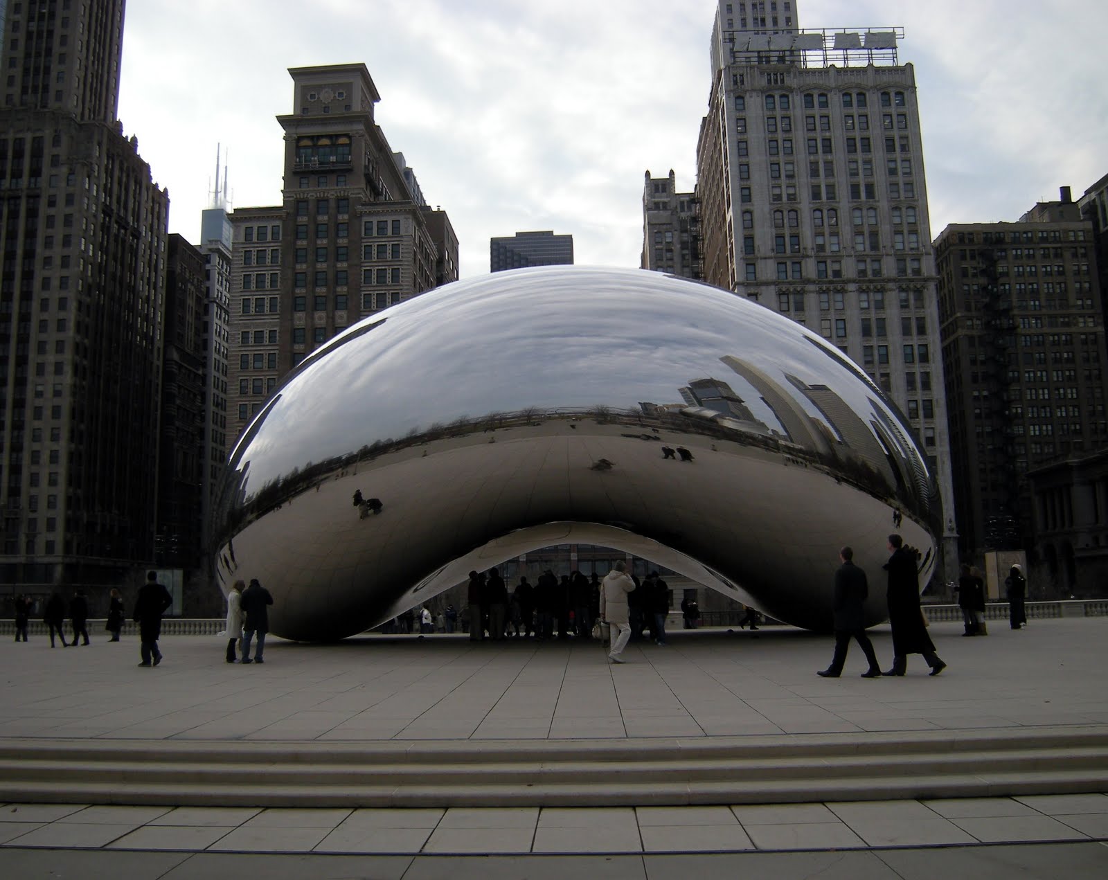 The Mathematical Tourist: Cloud Gate