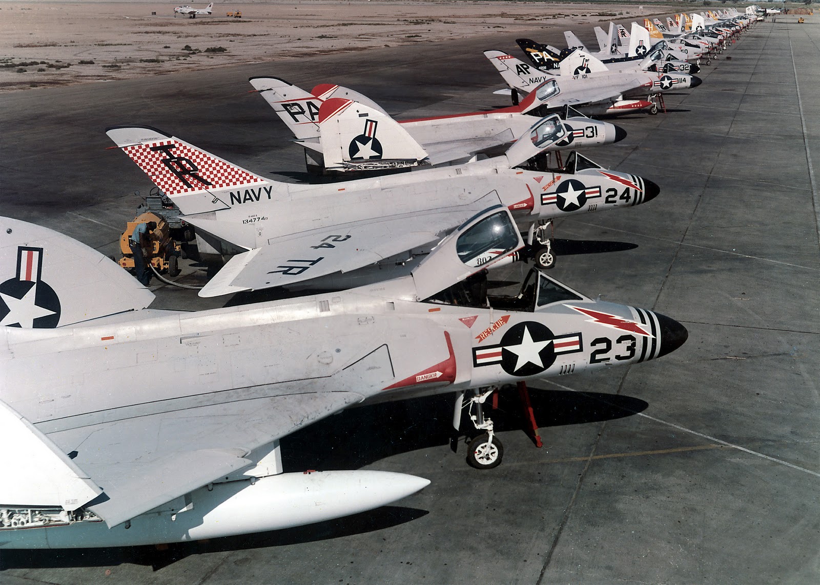 Replica in Scale: A Big Model Airplane, Not Bored With Fords?, A ...