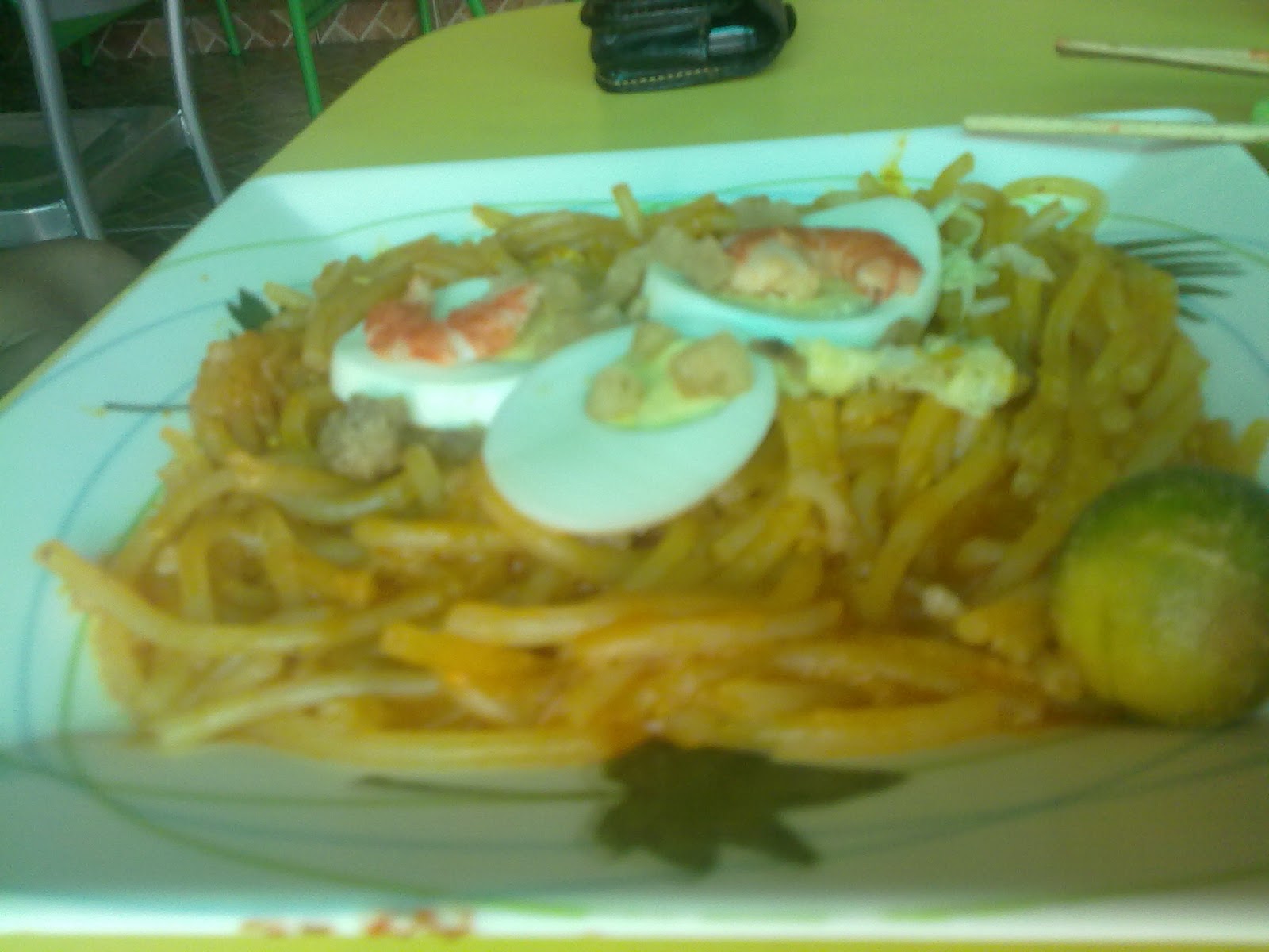 LAFHANGZ..pursuit for scrumptious grubs..: AMBER'S BEST @ Chino Roces ...