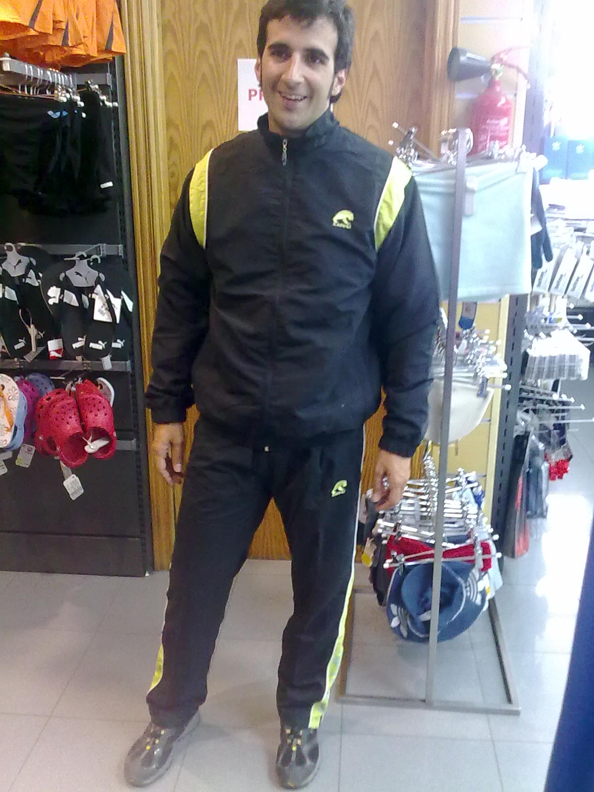 TRIATLÓN MEZQUITA: CHANDAL PARA ROPA DE PASEO