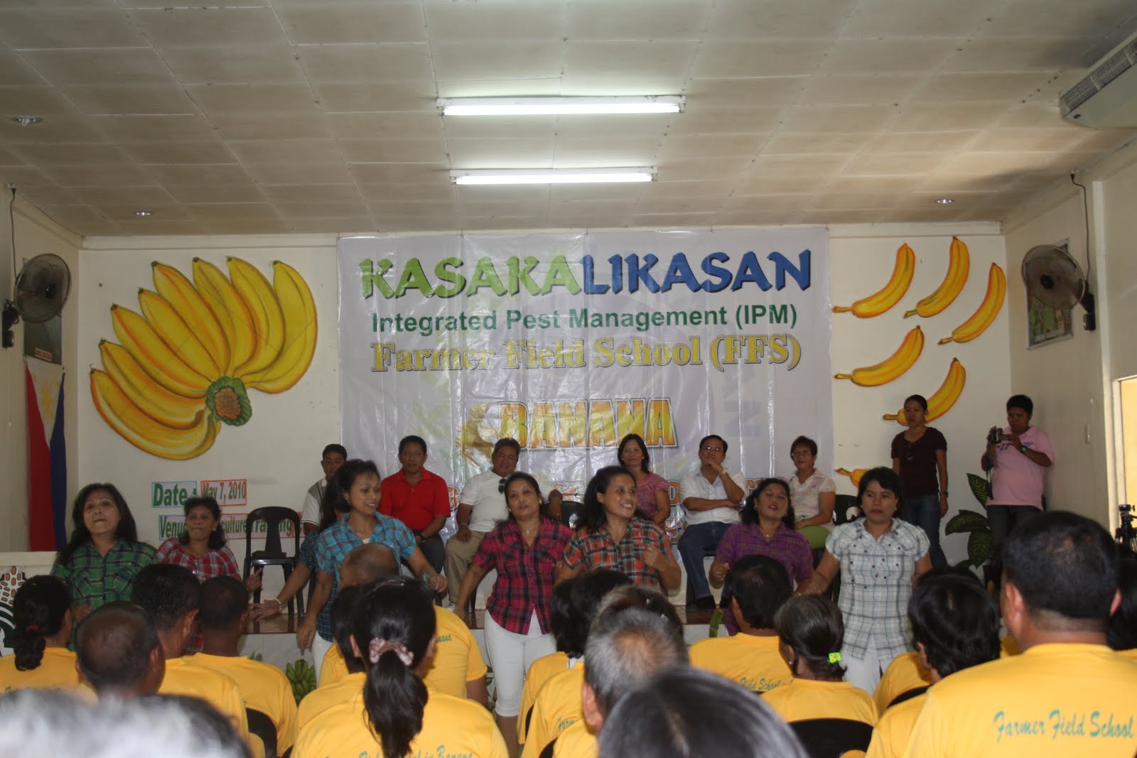 lucille b. tomarong: FIELD DAY & GRADUATION, "KASAKALIKASAN, INTEGRATED ...
