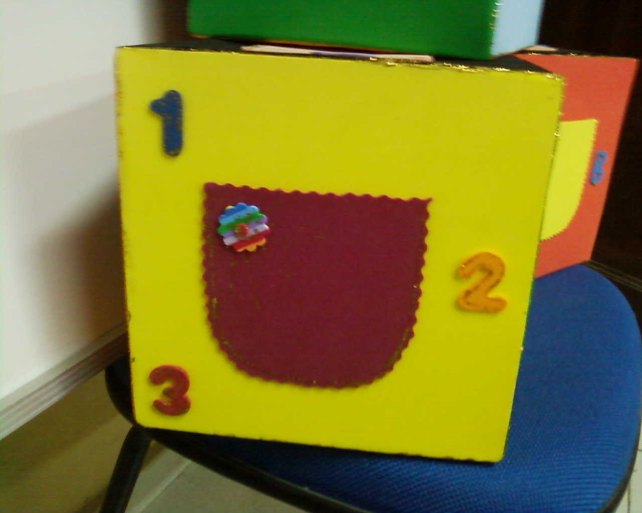 Viviartes: Cubos de EVA