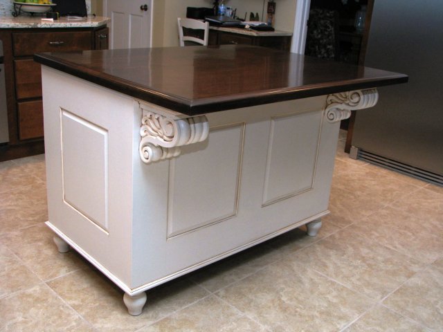 =*Superwoman*=: Kitchen Island Revamp