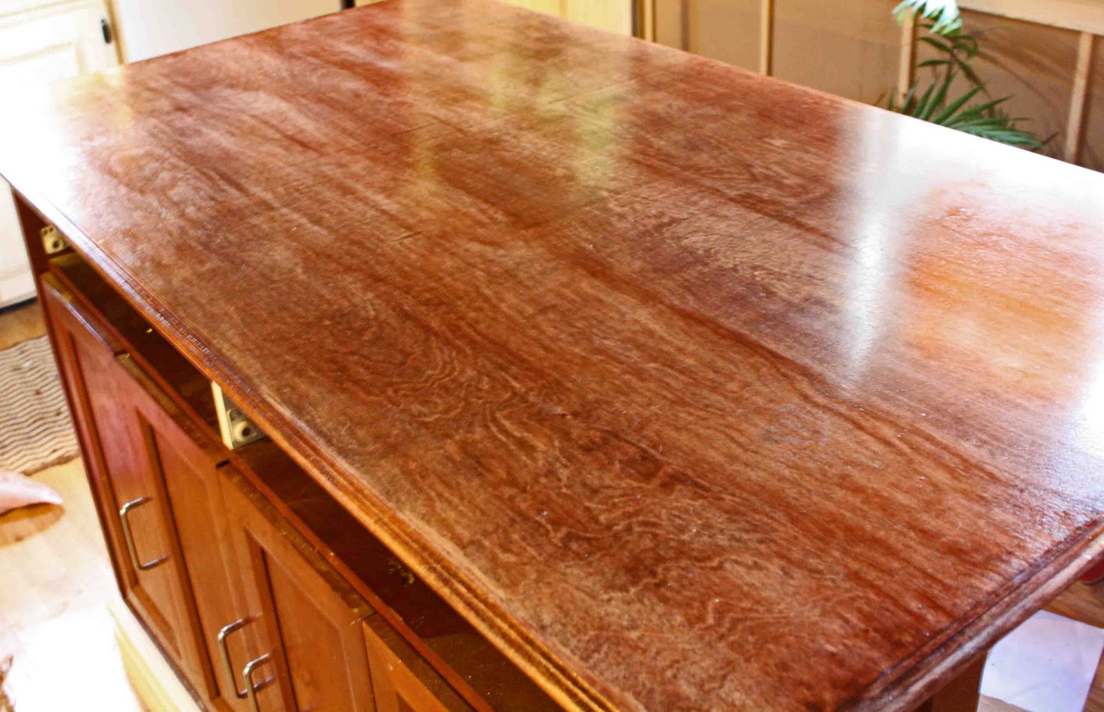 =*Superwoman*=: Kitchen Island Revamp