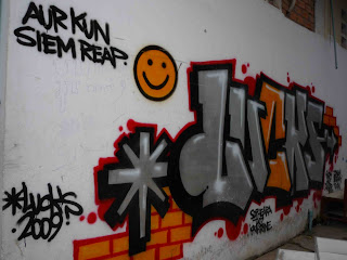 Cambodia Calling: More Siem Reap graffiti