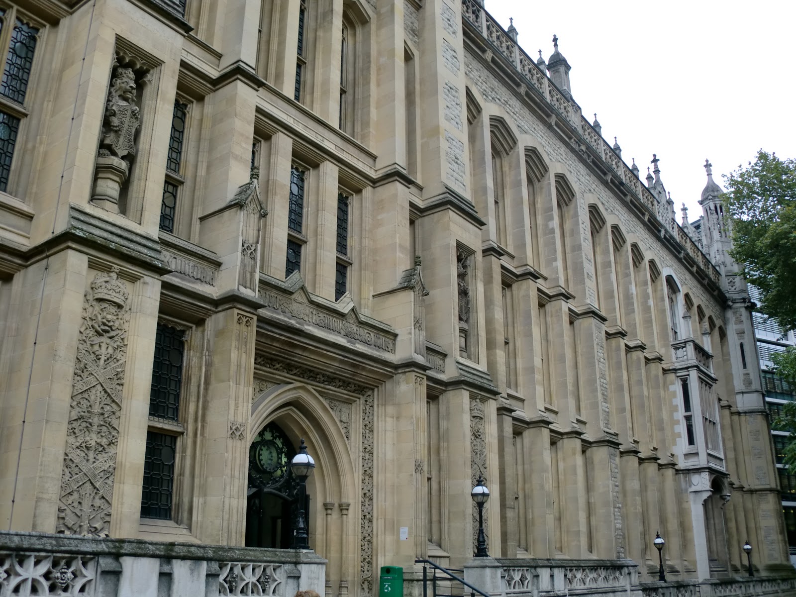London in the Fall: King's College - Strand Campus and Maughan Library