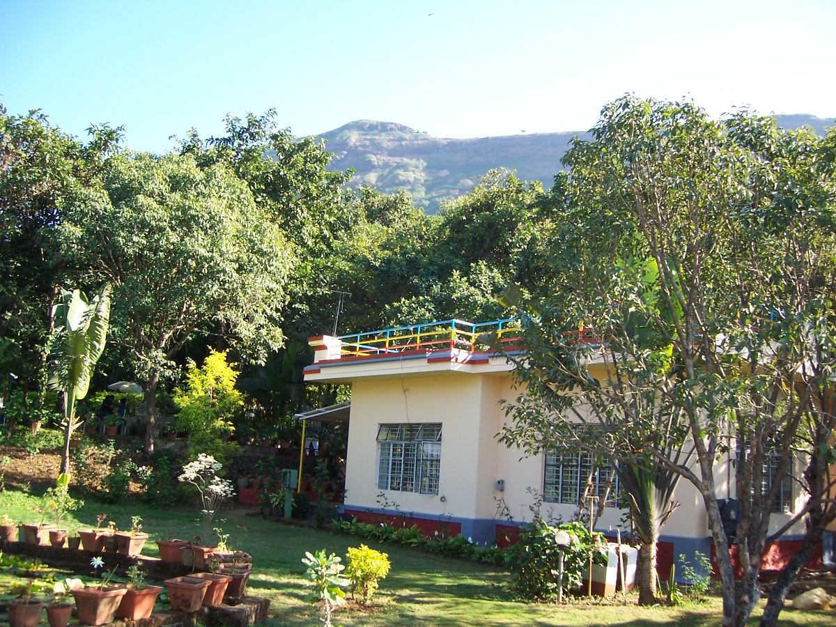 Family Sojourn...visit...short break...vacation...and lot more: Girivan ...