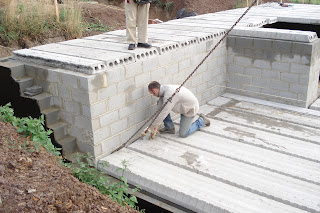 La construction de notre maison: 14) La pose des Hourdis et coffrage
