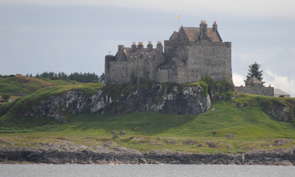 Life's adventures: Duart Castle