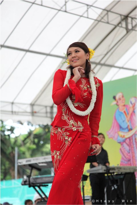 Myanmar ( Burma ): Myanmar Thingyan Festival