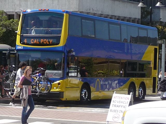 Experiencing Los Angeles: A Bus I'd Actually Like to Ride