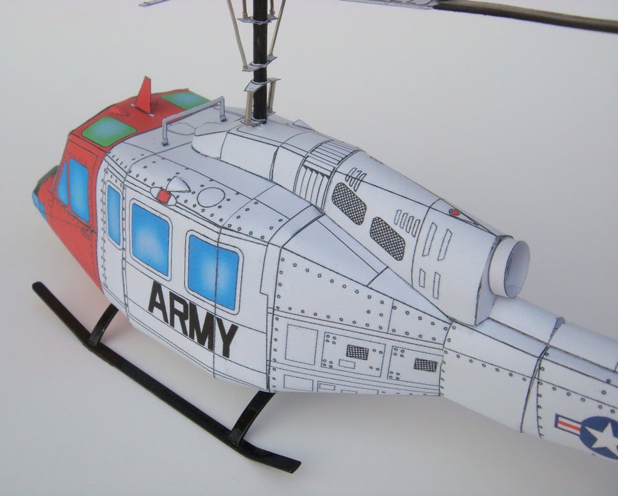 Atochero Papercrafts: Fiddlers Green - Bell UH-1 Huey