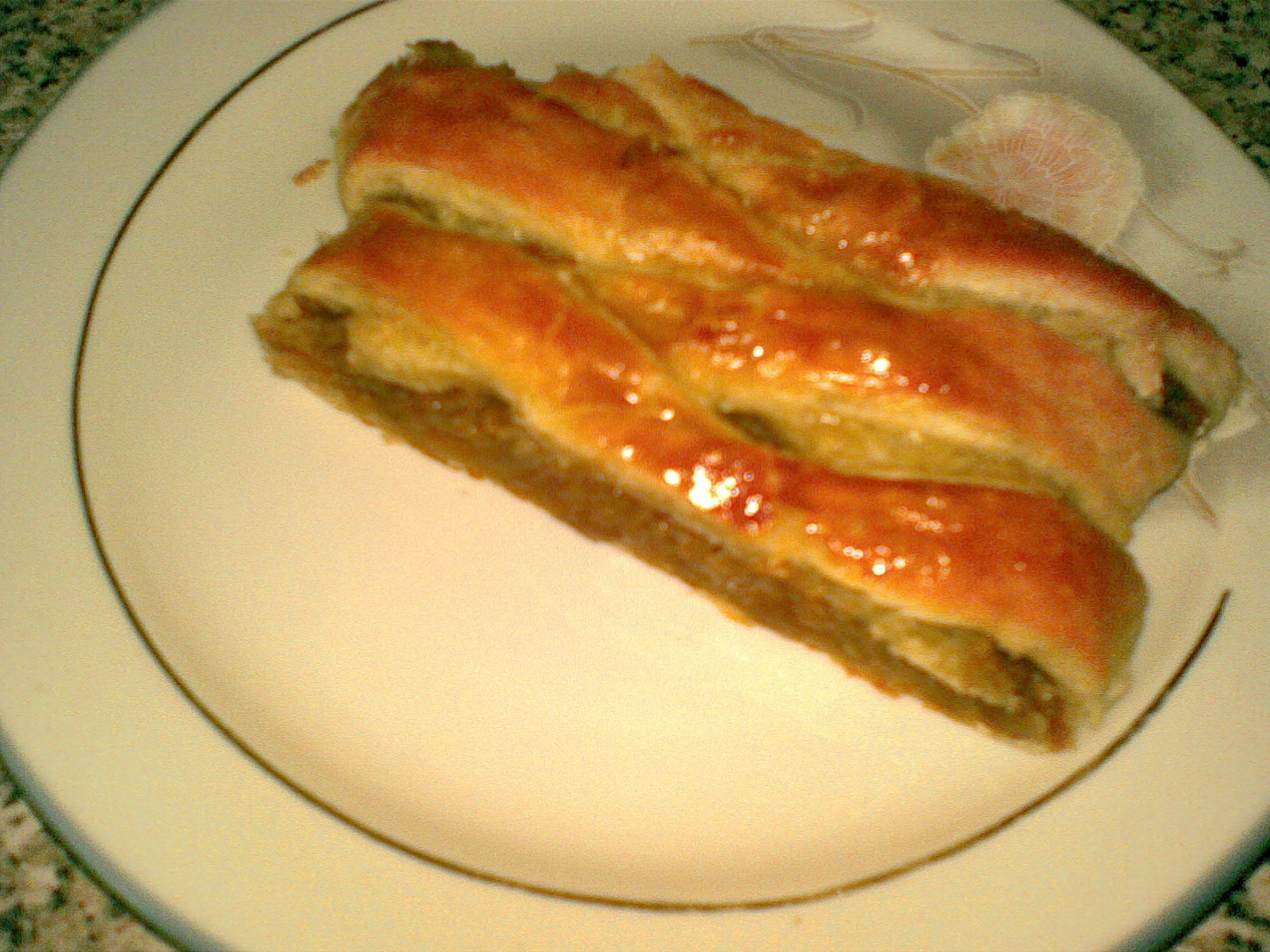 Bucataria mea: STRUDEL CU MAR